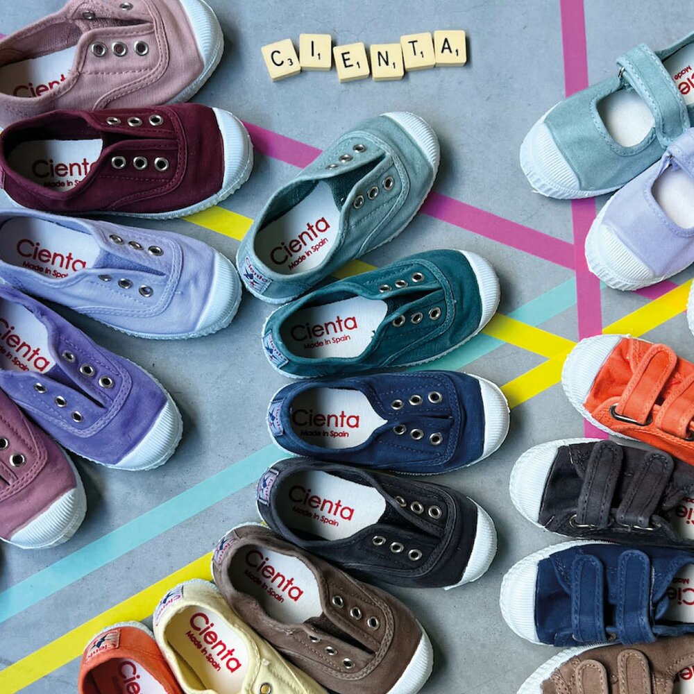 Cienta speelschoentjes - Hippeschoentjes